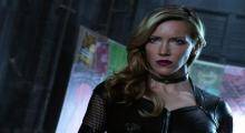 Atriz da série Arrow vai investir em NFTs e em criptomoedas