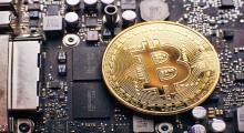 Un expert în calculatoare restaurează un computer al navei spațiale Apollo pentru a mina Bitcoin