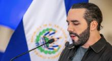 Analistas acusam presidente de El Salvador de custodiar 1300 bitcoins nos Estados Unidos
