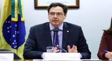 Deputado da família real no Brasil revela investir em Bitcoin