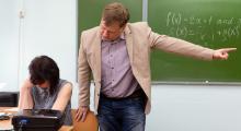 Estudante é expulsa de aula de economia após defender Bitcoin