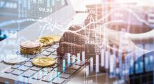 Manhã Cripto: Bitcoin (BTC) se mantém acima de US$ 31 mil enquanto altcoins recuam; Cardano (ADA) tem queda forte