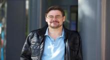 Entrevista com o Dr. Mark Griffiths, Nottingham Trent University, sobre o vício em negociação de criptomoedas
