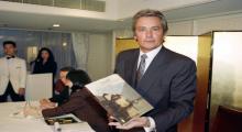 Französische Ikone Alain Delon versteigert Kunstsammlung