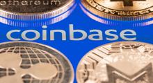 Manhã Cripto: Coinbase trava batalha contra regulador dos EUA; Binance ensaia retorno à Russia e Ethereum bate recorde de staking