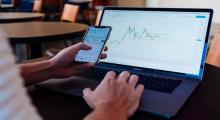 Confira as 5 criptomoedas que mais valorizaram em maio
