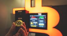 Dev Bitcoin ATM Operatörü Bir İlke İmza Attı: Nasdaq’ta Listelendi, Fiyat 2x Yaptı!