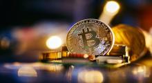 Bitcoin abre em queda, mas mercado segue indefinido