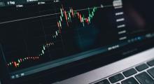 Curve (CRV)-Handelsvolumen brach in 2 Monaten um 97 % ein