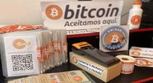 Praia Bitcoin Brasil recebe apoio para construir máquinas de pagamentos