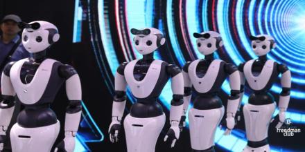 Китай выпустит на рынок роботов-гуманоидов к 2025 году