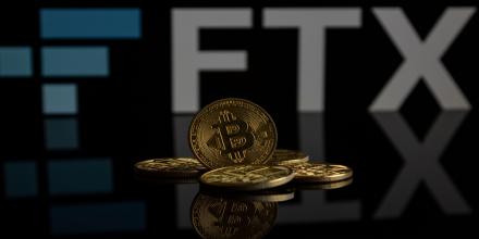 Manhã Cripto: FTX prepara venda de US$ 744 milhões em ativos; Hong Kong estuda liberar ETFs cripto à vista
