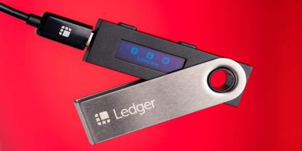 CEO explica como a Ledger foi hackeada: “ex-funcionário caiu em phishing”