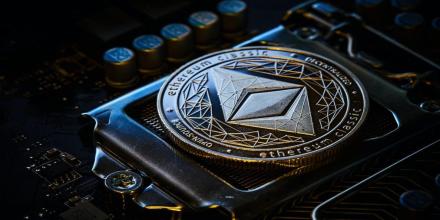 Ethereum ultrapassa R$ 11.500 e alcança maior valor do ano
