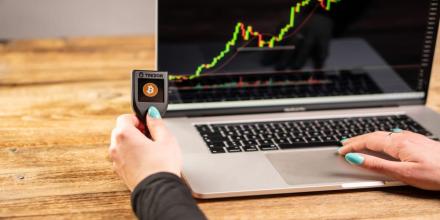 Trezor alerta sobre vazamento de dados de mais de 60 mil usuários