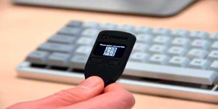 Trezor informa que 66 mil usuários foram afetados por incidente de segurança