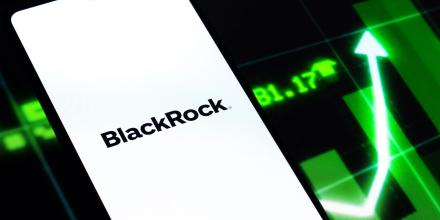 BlackRock 51 Bin Dolar Fiyata Rağmen 10 Bin Bitcoin Alımı ile 100 Bin Barajını Aştı!