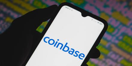 ABD’li Dev Borsa Coinbase Yeni Bir Altcoin Listeledi!