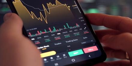 Die Aufwärtsdynamik von PANDA und MEW lässt nach: Anleger wechseln zu neuen Altcoins