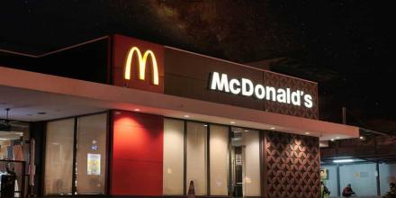 Hamburgery już chyba nie smakują. McDonald’s ze sporym spadkiem sprzedaży