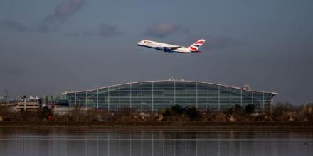 Der Eigentümer von British Airways, IAG, prognostiziert einen Sommerboom mit steigenden Gewinnen