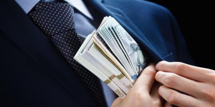 ABD’li Bankanın CEO’sundan Filmleri Aratmayan Vurgun: Kripto Paraları Kullanmış!