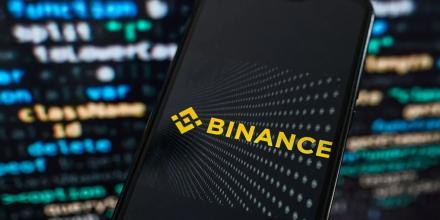 Binance Bu 10 Altcoin için Duyuru Yaptı: Delist ve Güncelleme Var!