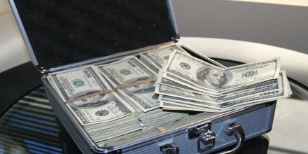 Stablecoiny uratują gospodarkę USA? „Mogą okazać się kluczowe”