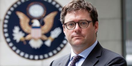 Chefe de criptomoedas da SEC deixa cargo depois de 9 anos