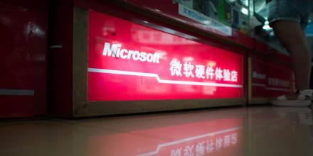 Microsoft cenzuruje bardziej niż chińscy cenzorzy. Raport think tanku