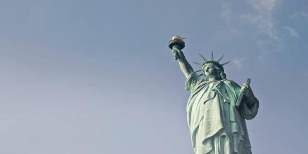 Z ostatniej chwili: Rozczarowujące dane NFP z USA, wzrost bezrobocia. Bitcoin i złoto reagują