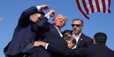 Z ostatniej chwili: Donald Trump trafiony! Próba zamachu na b. prezydenta