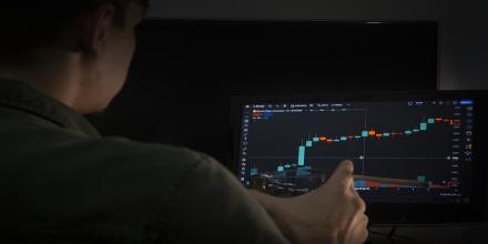 Ten altcoin był cichym bohaterem zeszłego tygodnia. Imponujący wzrost będzie kontynuowany w kolejnych dniach?
