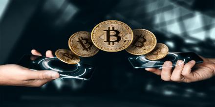 Bitcoin Boğası Sattı, Bu Dev Şirket Aldı: Piyasada Neler Oluyor?