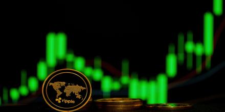 XRP Patlamaya Hazır: Fiyat Tarihi Yüzde 60 Binlik Yükselişten Bile Daha Fazla Sıkıştı!