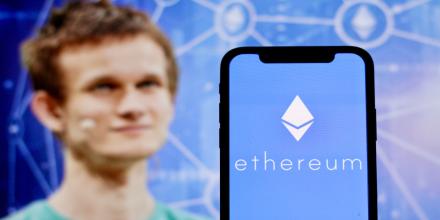 Ethereum Kurucusu Vitalik Buterin’den Fiyat Düşerken Yarım Milyonluk İşlem