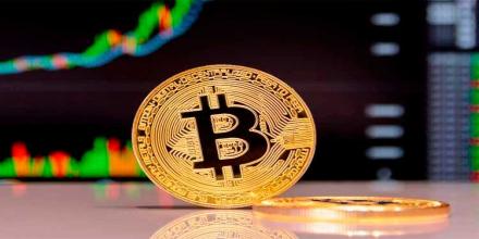 Bitcoin Hoje 15/08/2024: BTC pode chegar a US$ 1 milhão com corte de juros nos EUA