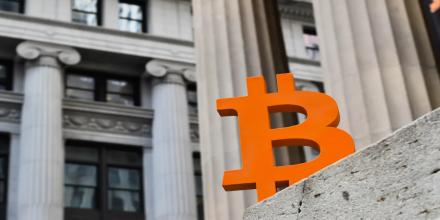 Nasdaq solicită aprobarea pentru a lansa opțiuni Bitcoin