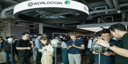 Criptomoeda do fundador do ChatGPT faz integração com stablecoins