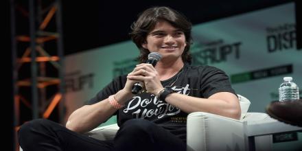 Criptomoeda do fundador da WeWork fracassa e frustra investidores