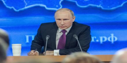 Putin versucht den Sanktionen mit Blockchain-basierter Zahlungsplattform zu entkommen