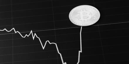 Bitcoin İçin Sırada Neler Var? Analist, ‘Makro Patlama’ Bekliyor!
