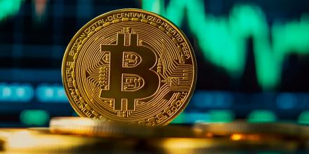 Importação de Bitcoin agrava saldo negativo na balança financeira do Brasil