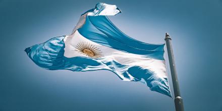 Argentiniens Präsident entlässt den Leiter der Steuerbehörde