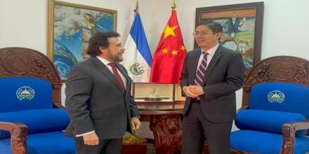 El Salvador khuyến khích Bitcoin trong cuộc trò chuyện ngoại giao với Đại sứ Trung Quốc