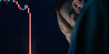 Meme Coin Arenasında Şok İddia: Bu Ülke Coin Bastı, Tepeden Mal Boşalttı!