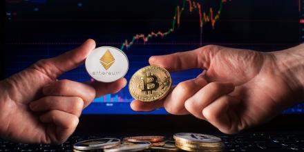 Bitcoin ve Ethereum Balinaları Uyanıyor: 3 Yıl Sonra Karlı Satışlara Başladılar!