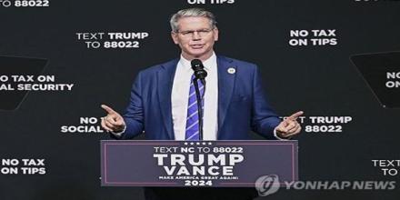 美 재무장관 베센트, 트럼프 관세정책에 찬밥 신세?… “설득해달라” 월가 SOS에 무기력