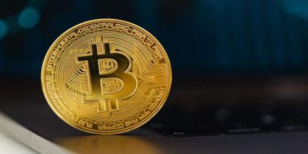 Y Combinator Backed Theya Announces Bitcoin Solutions for Businesses