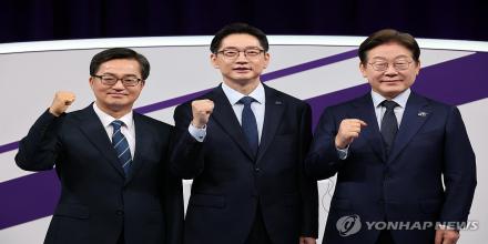 이재명 “증세보다 지출 조정”…2金 “그것만으로 안 돼”(종합)